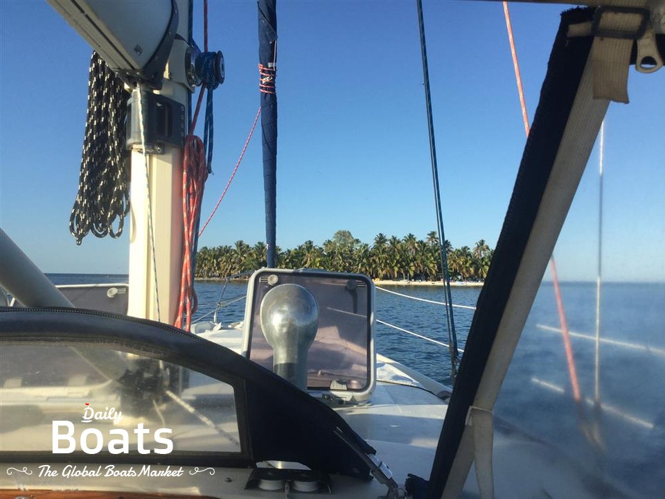 1987 Irwin 44 for sale. View price, photos and Buy 1987 Irwin 44 #243123