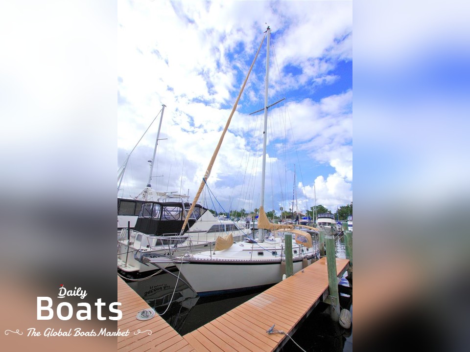 1989 Caliber 38 Sloop for sale. View price, photos and Buy 1989 Caliber ...