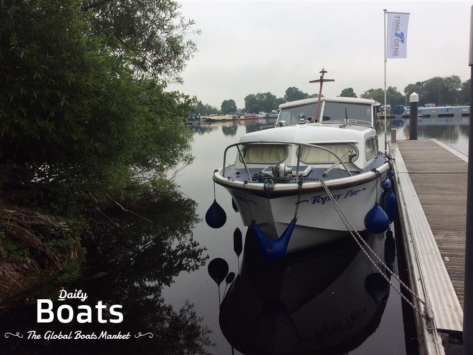 1982 Freeman 26 for sale. View price, photos and Buy 1982 Freeman 26 ...