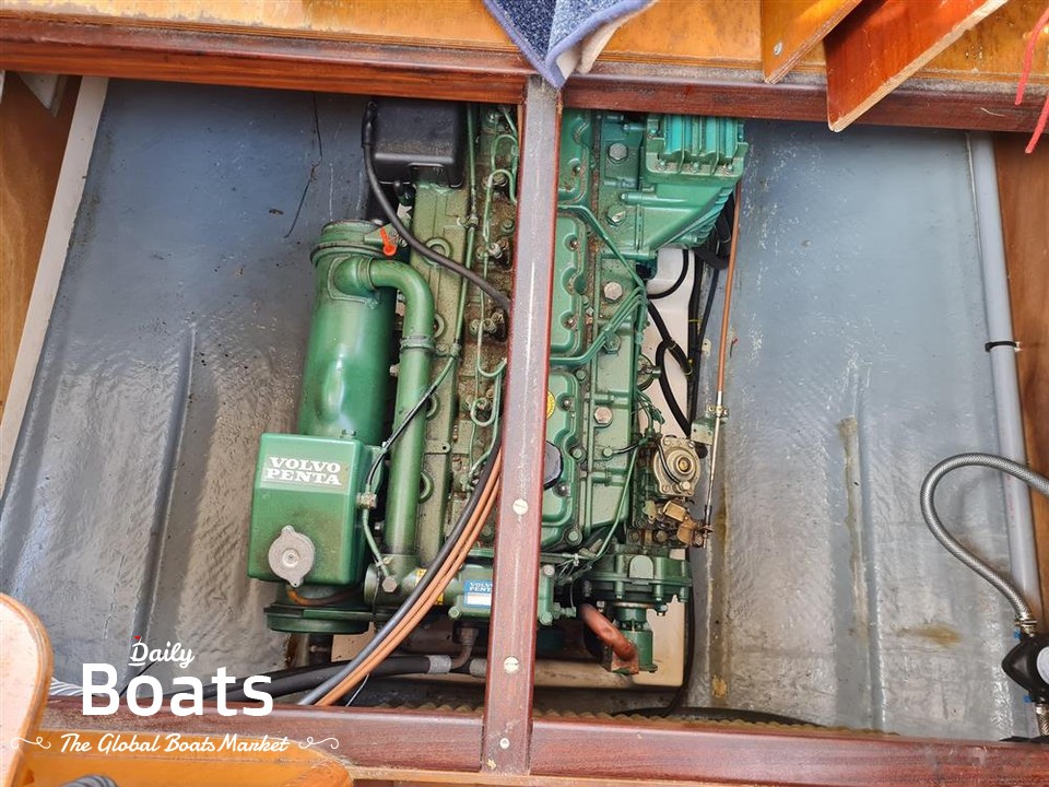 1991 Bénéteau Boats Antares 850 for sale. View price, photos and Buy ...