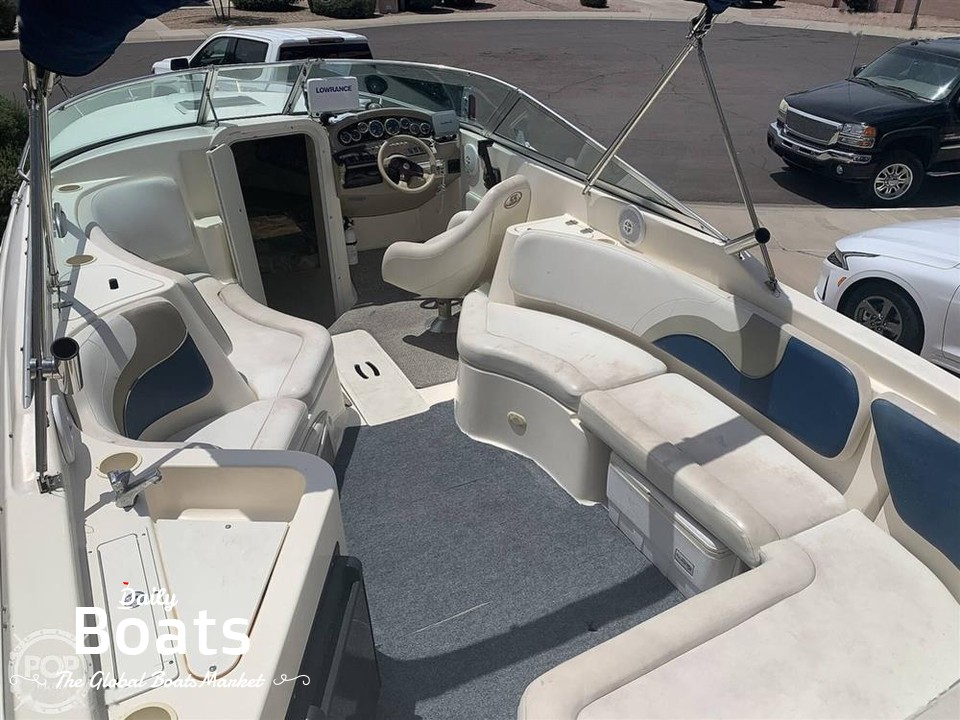 2000 Rinker 272 Captiva for sale. View price, photos and Buy 2000 ...