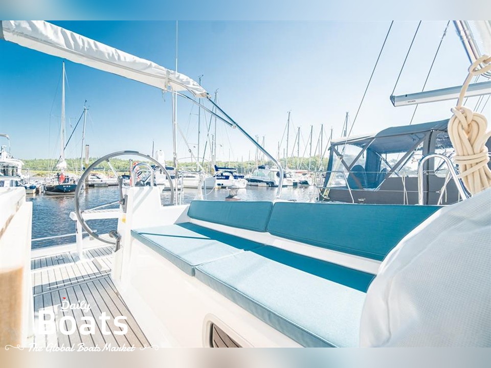 2020 Bénéteau Boats Oceanis 381 for sale. View price, photos and Buy ...