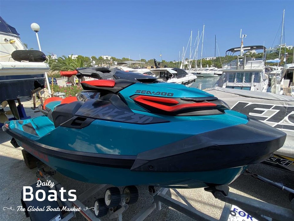 2018 Sea-Doo 230 Wake Pro for sale. View price, photos and Buy 2018 Sea ...