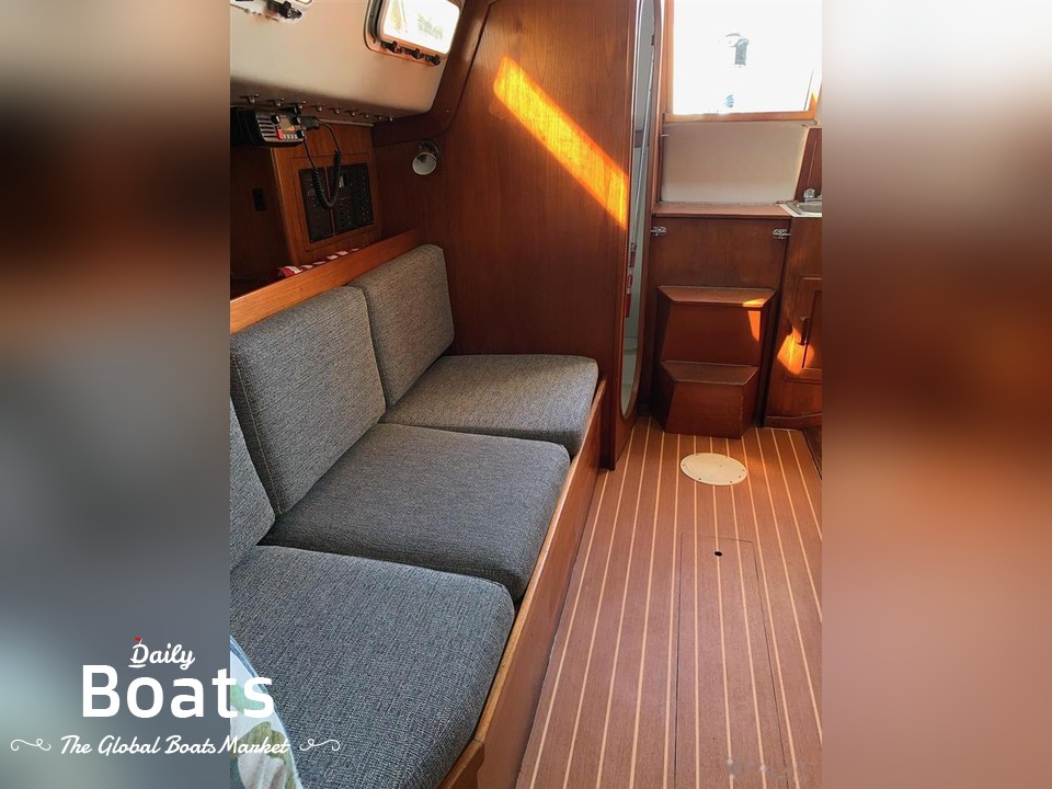 1987 J Boats J28 for sale. View price, photos and Buy 1987 J Boats J28 ...