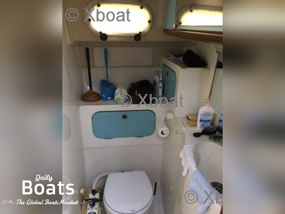 1991 Bénéteau Boats Antares 850 for sale. View price, photos and Buy ...