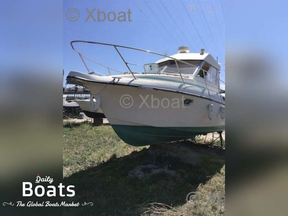 1991 Bénéteau Boats Antares 850 for sale. View price, photos and Buy ...