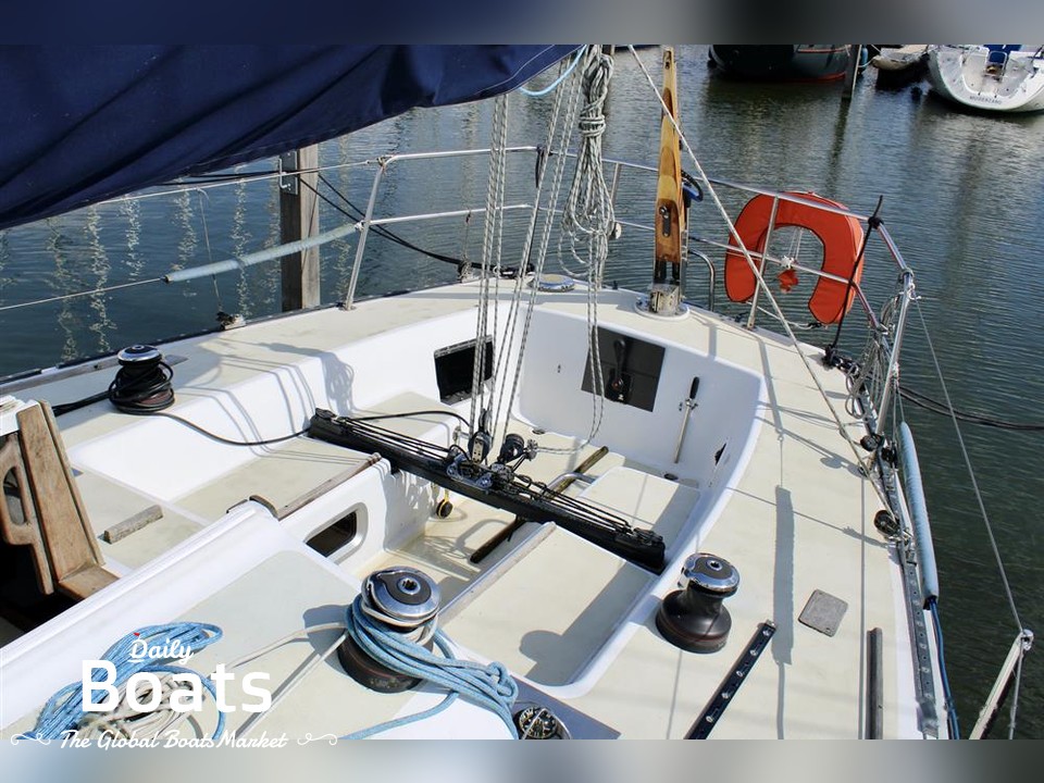 1983 J Boats J35 for sale. View price, photos and Buy 1983 J Boats J35 ...