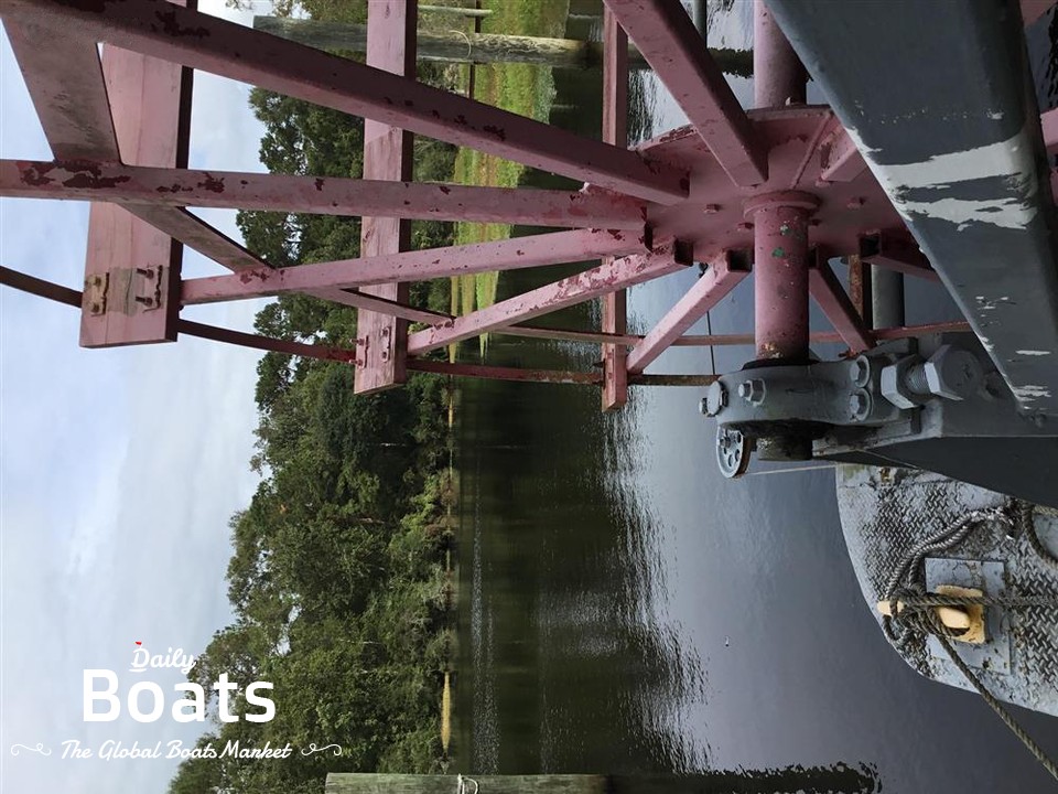 1991 Houseboat Custom Paddle Wheeler for sale. View price, photos and ...