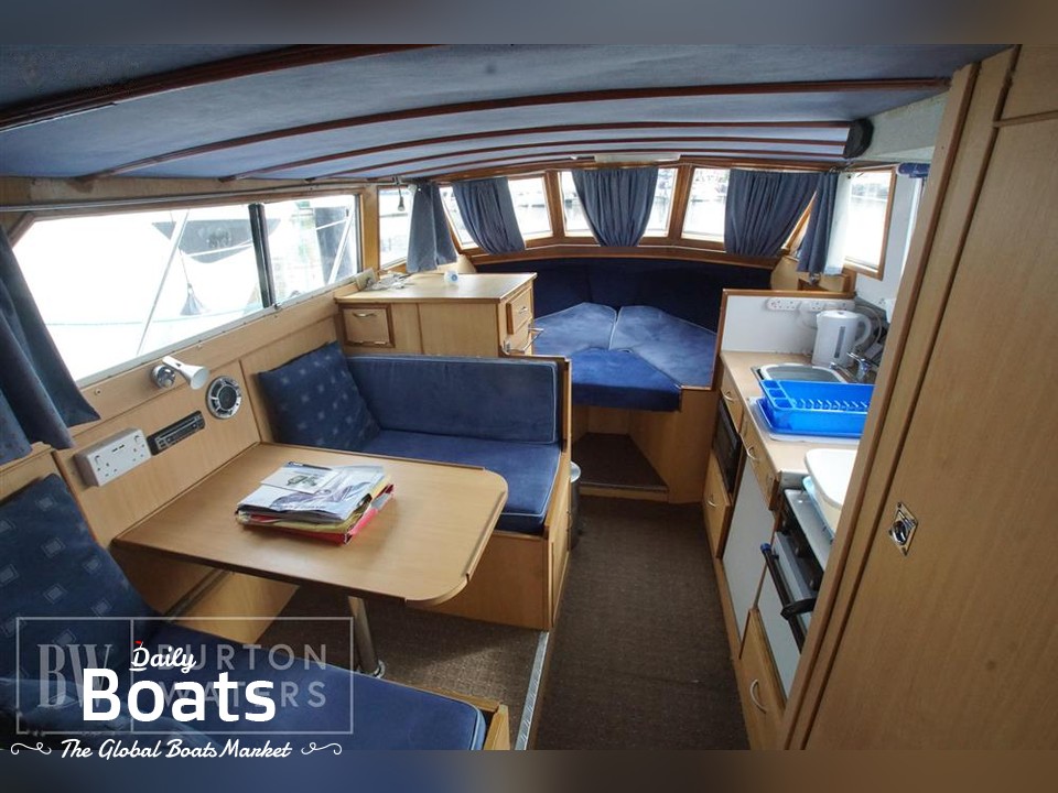 1984 Colvic Craft Traveller 28 for sale. View price, photos and Buy ...