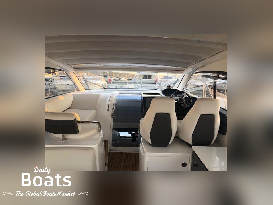 2015 Princess V39 for sale. View price, photos and Buy 2015 Princess ...