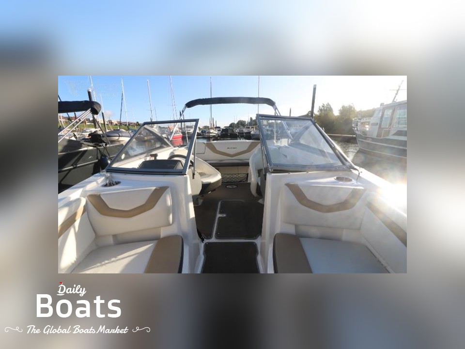 2012 Larson Boats 215 Lx for sale. View price, photos and Buy 2012 ...