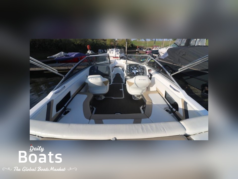 2012 Larson Boats 215 Lx for sale. View price, photos and Buy 2012 ...