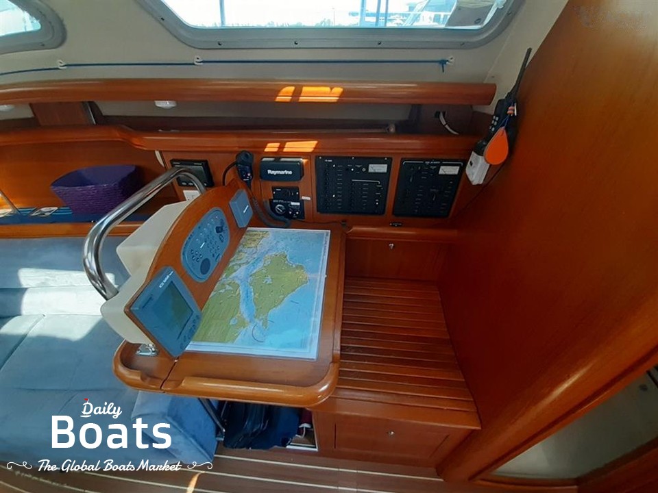 2006 Hunter Legend 41 for sale. View price, photos and Buy 2006 Hunter ...