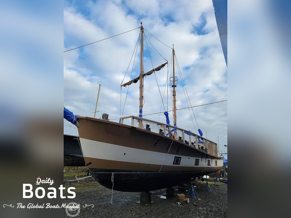 1966 Dyer 40 Express Cruiser for sale. View price, photos and Buy 1966 ...