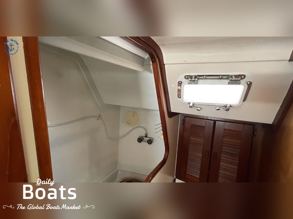 1984 Hunter 37 for sale. View price, photos and Buy 1984 Hunter 37 #244918