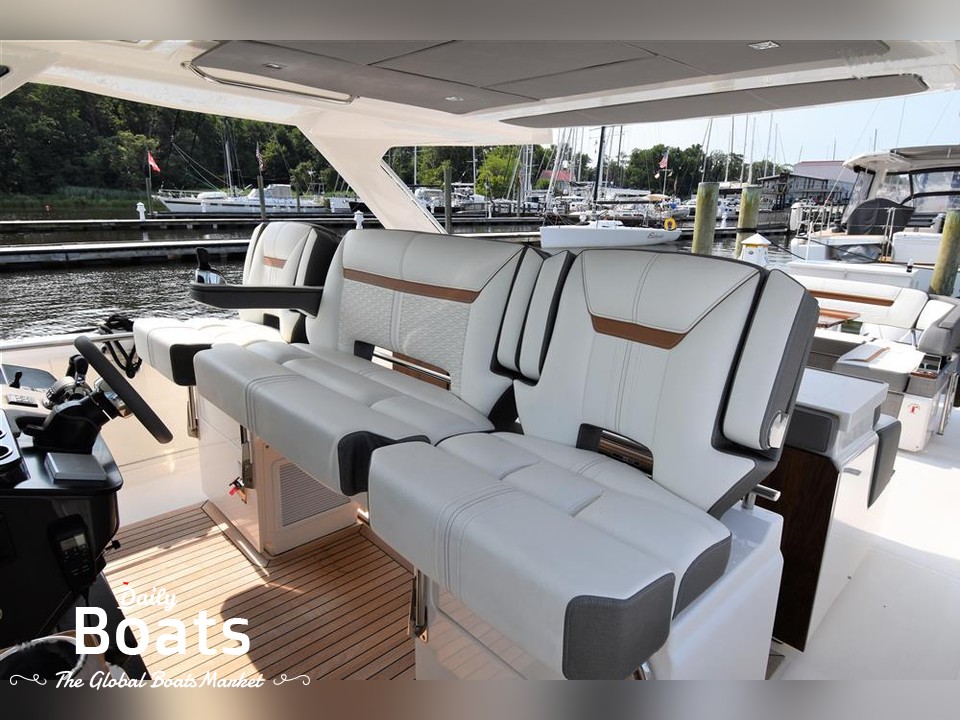 2021 Tiara Yachts 4300 Ls for sale. View price, photos and Buy 2021 ...