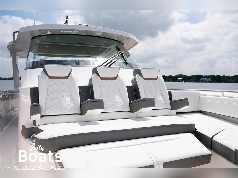 2021 Tiara Yachts 4300 Ls for sale. View price, photos and Buy 2021 ...