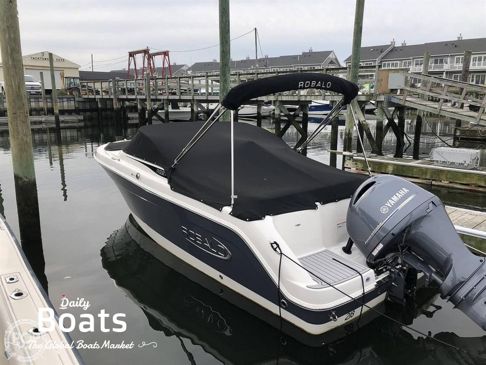 2020 Robalo 227 Dc for sale. View price, photos and Buy 2020 Robalo 227 ...