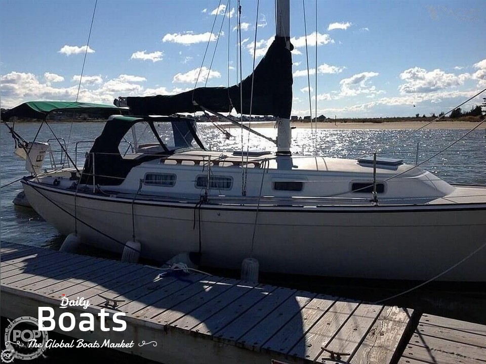 1984 Pearson 303 for sale. View price, photos and Buy 1984 Pearson 303 ...