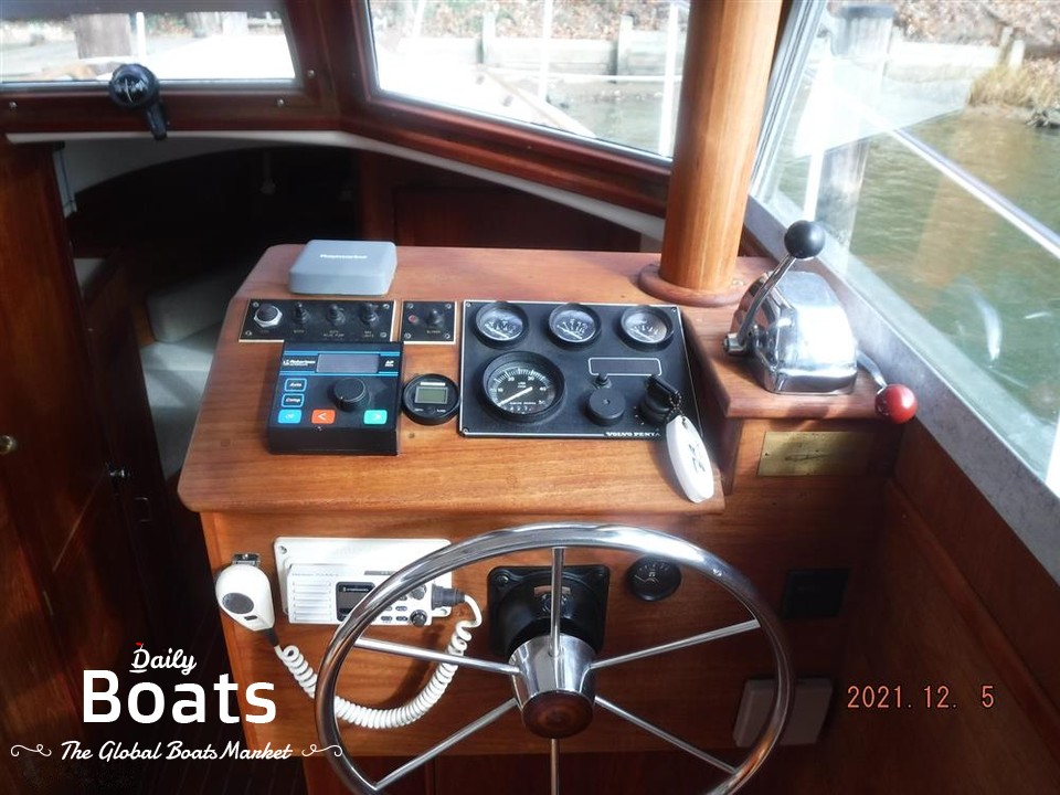 1990 Cape Dory 28 Power Yacht for sale. View price, photos and Buy 1990 ...