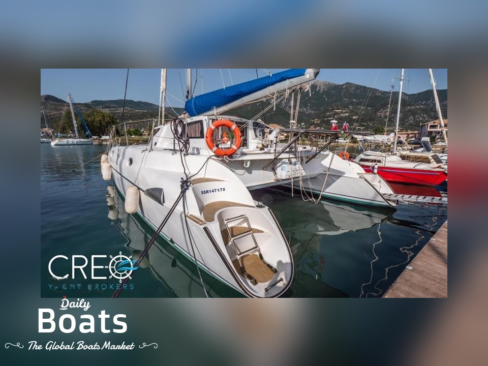 2002 Fountaine Pajot Athena 38 for sale. View price, photos and Buy ...