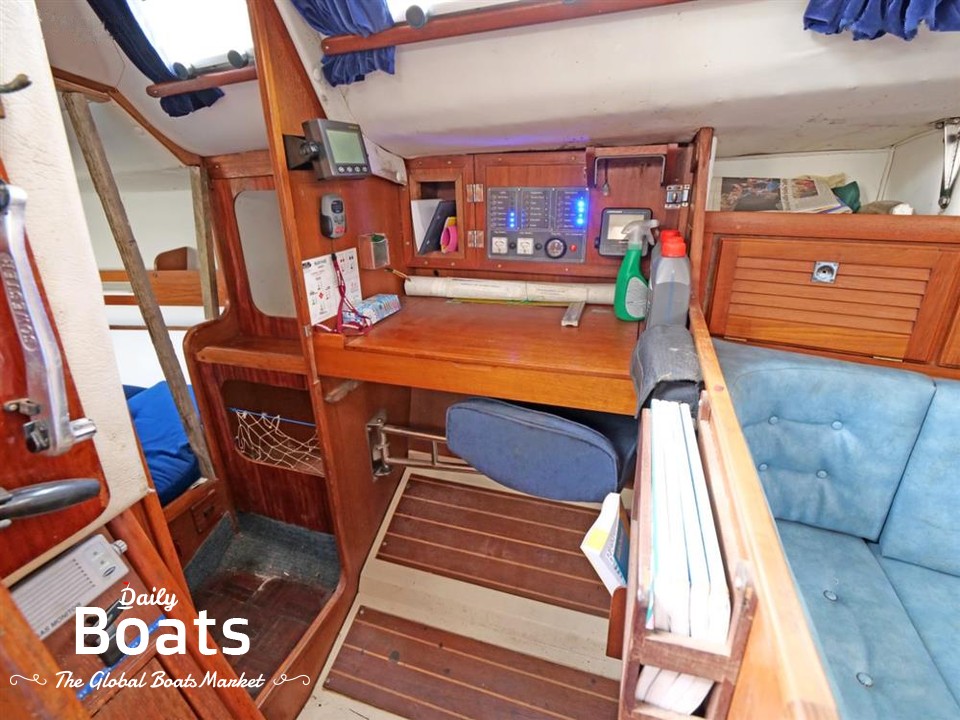 1989 Westerly Tempest 31 for sale. View price, photos and Buy 1989 ...