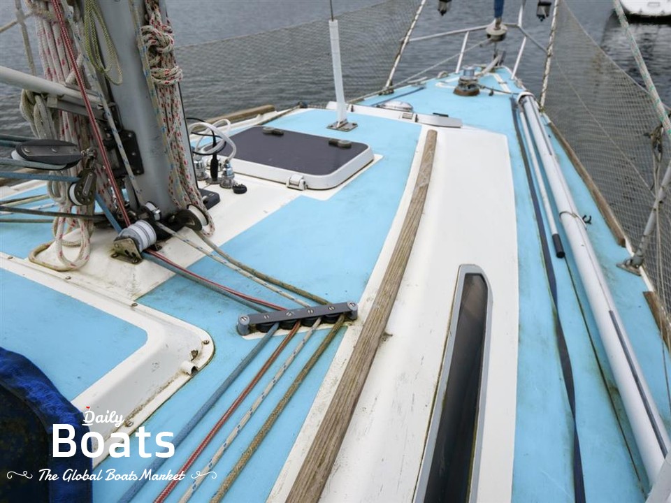 1989 Westerly Tempest 31 for sale. View price, photos and Buy 1989 ...