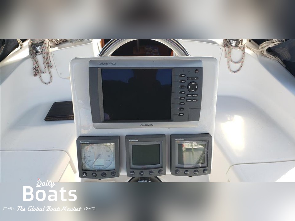 2003 Hunter 356 for sale. View price, photos and Buy 2003 Hunter 356 ...