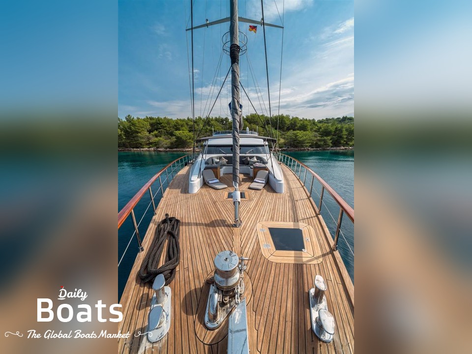 2007 CMB Yachts 114 for sale. View price, photos and Buy 2007 CMB ...