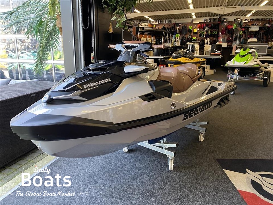 2019 Sea-Doo 300 Gtx for sale. View price, photos and Buy 2019 Sea-Doo ...