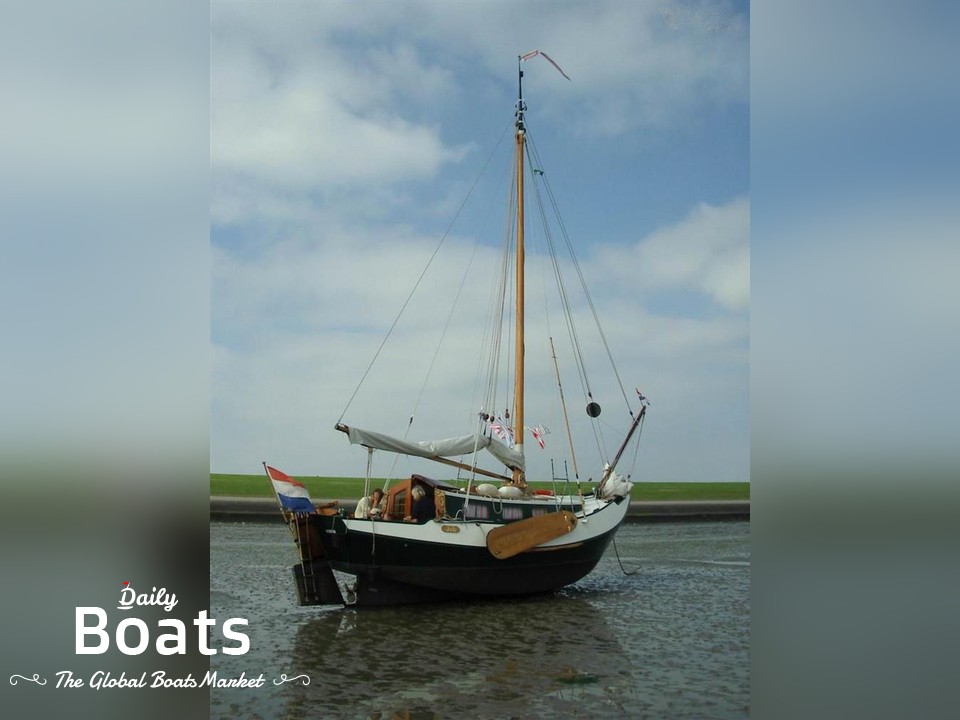 1970 Zeeschouw 8.50 te koop. Bekijk prijs, foto's en 1970 Zeeschouw 8. ...