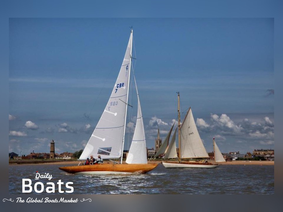 1966 International One Design 33 for sale. View price, photos and Buy ...