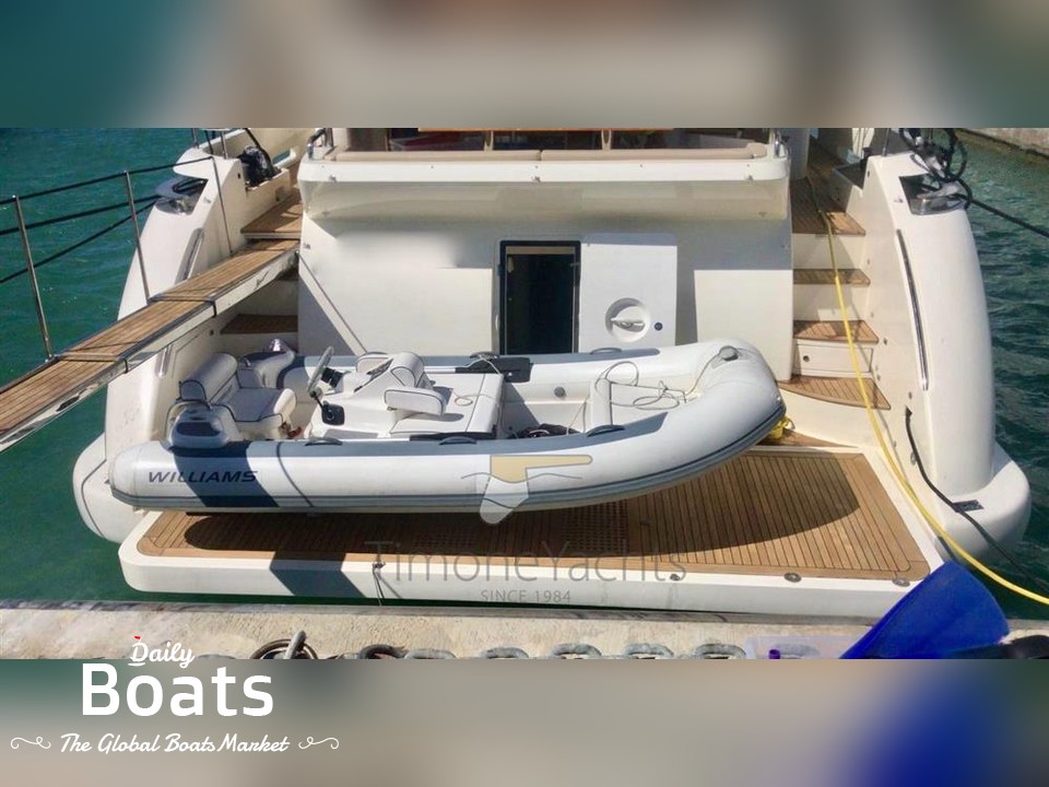 2013 Azimut Yachts 84 Flybridge for sale. View price, photos and Buy ...