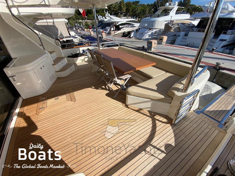 2013 Azimut Yachts 84 Flybridge for sale. View price, photos and Buy ...