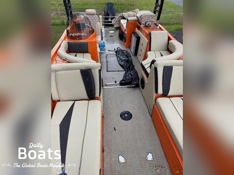 2019 Caravelle Boats 238 Razor for sale. View price, photos and Buy ...