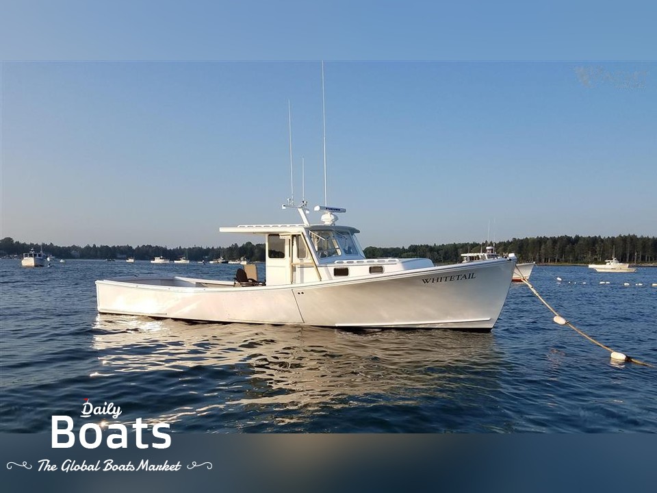 2018 Lowell Lobster Boat Tuna Sportfish for sale. View price, photos ...