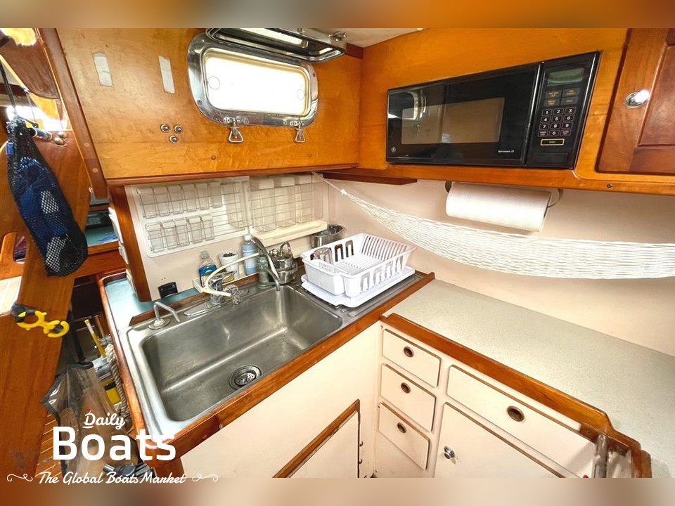 1991 Freedom 45 for sale. View price, photos and Buy 1991 Freedom 45 ...