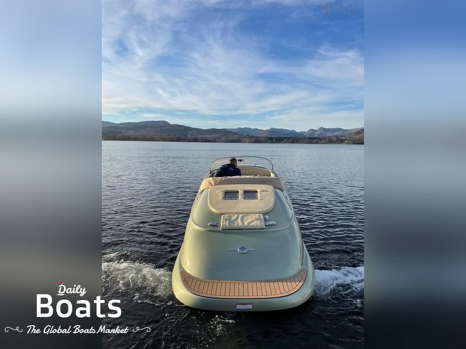 2022 Seven Seas Yachts Hermes Speedster for sale. View price, photos ...