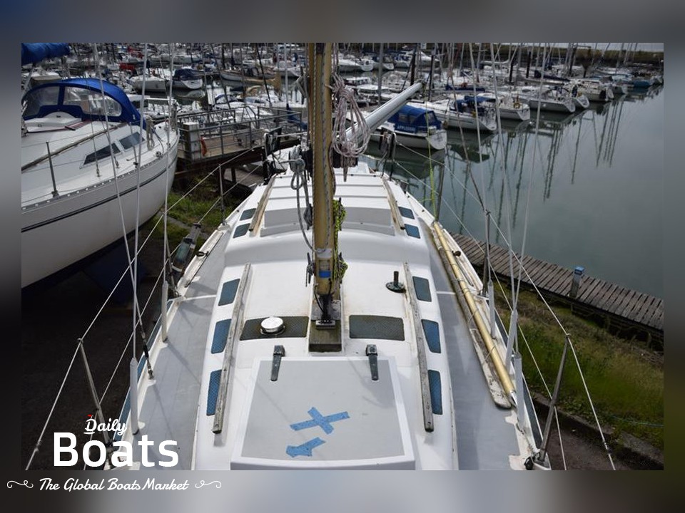 1970 Halcyon 27 for sale. View price, photos and Buy 1970 Halcyon 27 ...