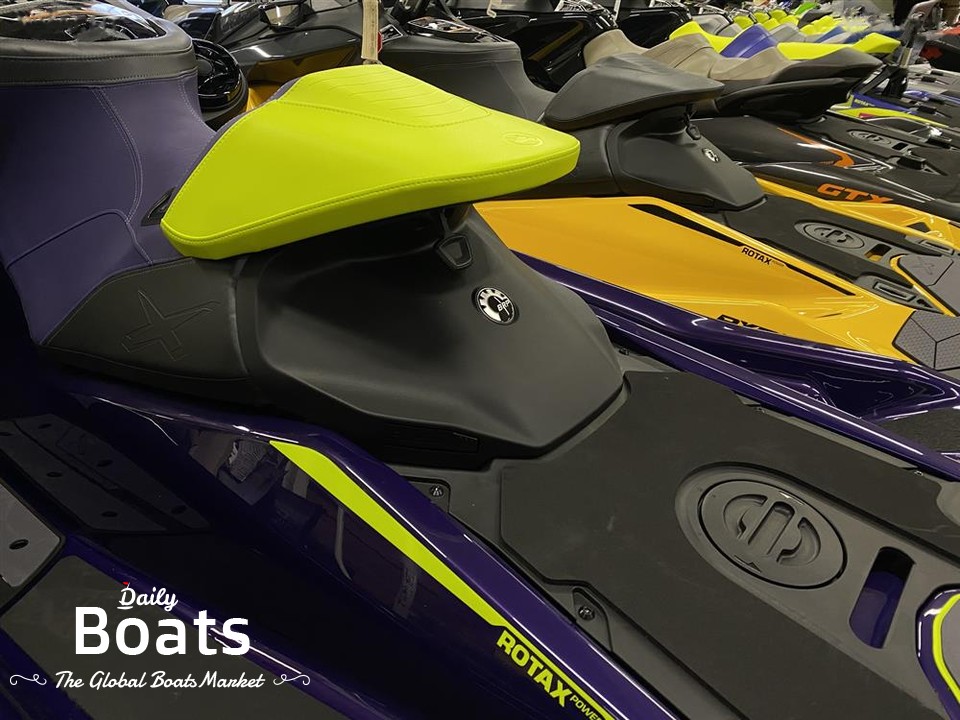 2021 Sea-Doo Rxp X-Rs 300 for sale. View price, photos and Buy 2021 Sea ...