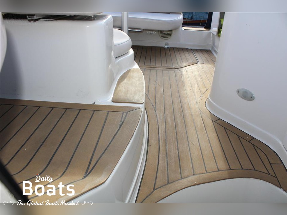 1999 Regal Boats 242 Commodore for sale. View price, photos and Buy ...