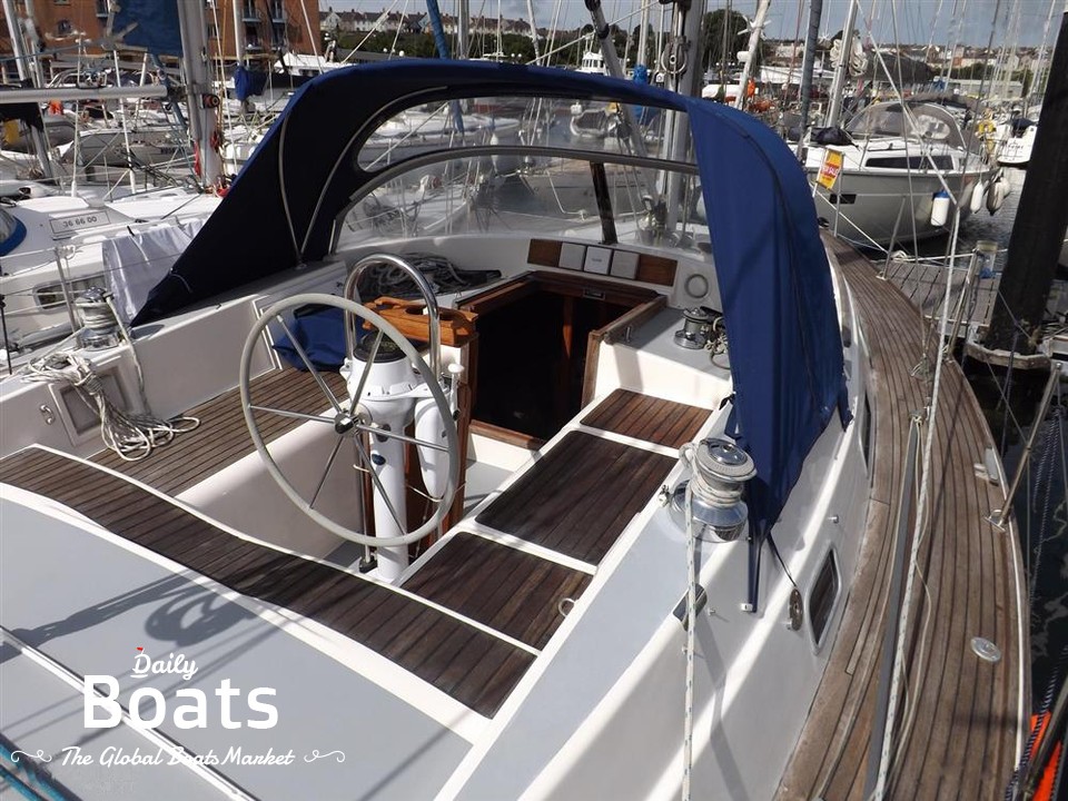 Westerly Oceanquest 35 for sale. View price, photos and Buy Westerly ...