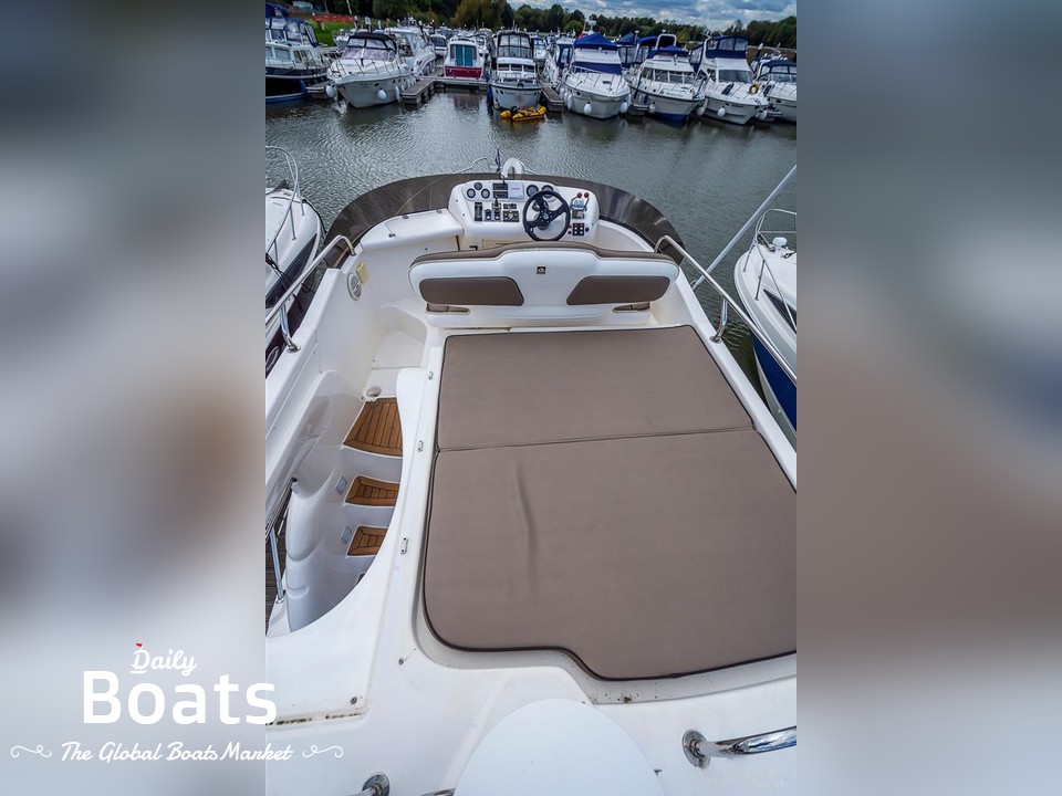 1997 Sealine F33 for sale. View price, photos and Buy 1997 Sealine F33 ...