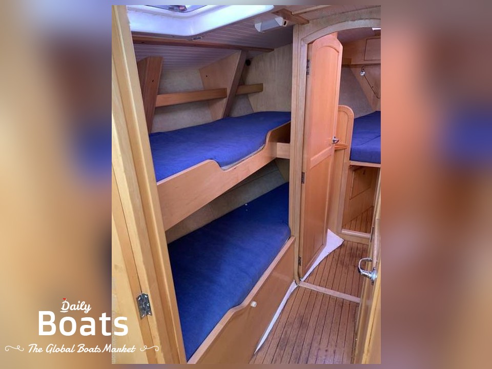 2003 Endurance 38 for sale. View price, photos and Buy 2003 Endurance ...