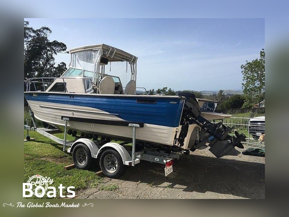 1999 Crestliner 22 for sale. View price, photos and Buy 1999 Crestliner ...