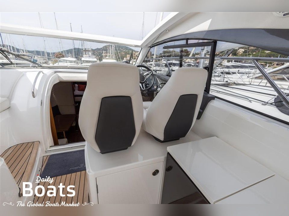 2015 Princess V39 for sale. View price, photos and Buy 2015 Princess ...