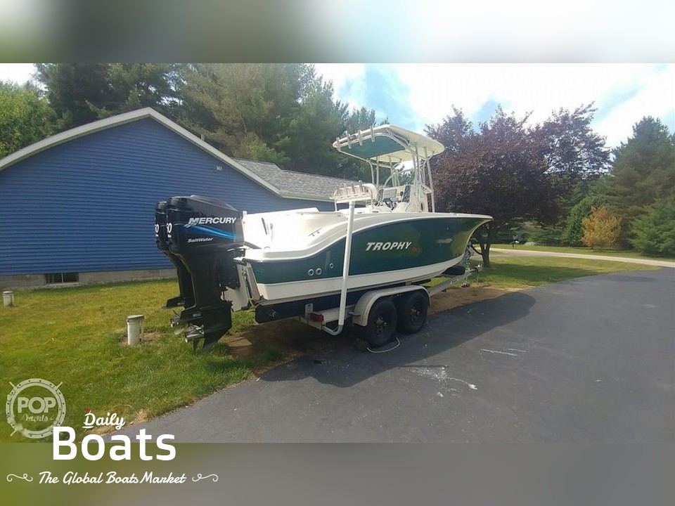 2005 Trophy Boats 2503 Center Console for sale. View price, photos and ...