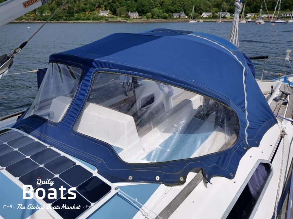 1992 Westerly Typhoon 37 te koop. Bekijk prijs, foto's en 1992 Westerly ...