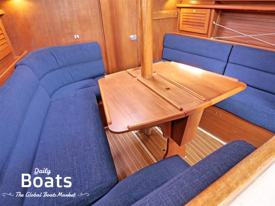 1992 Westerly Typhoon 37 te koop. Bekijk prijs, foto's en 1992 Westerly ...