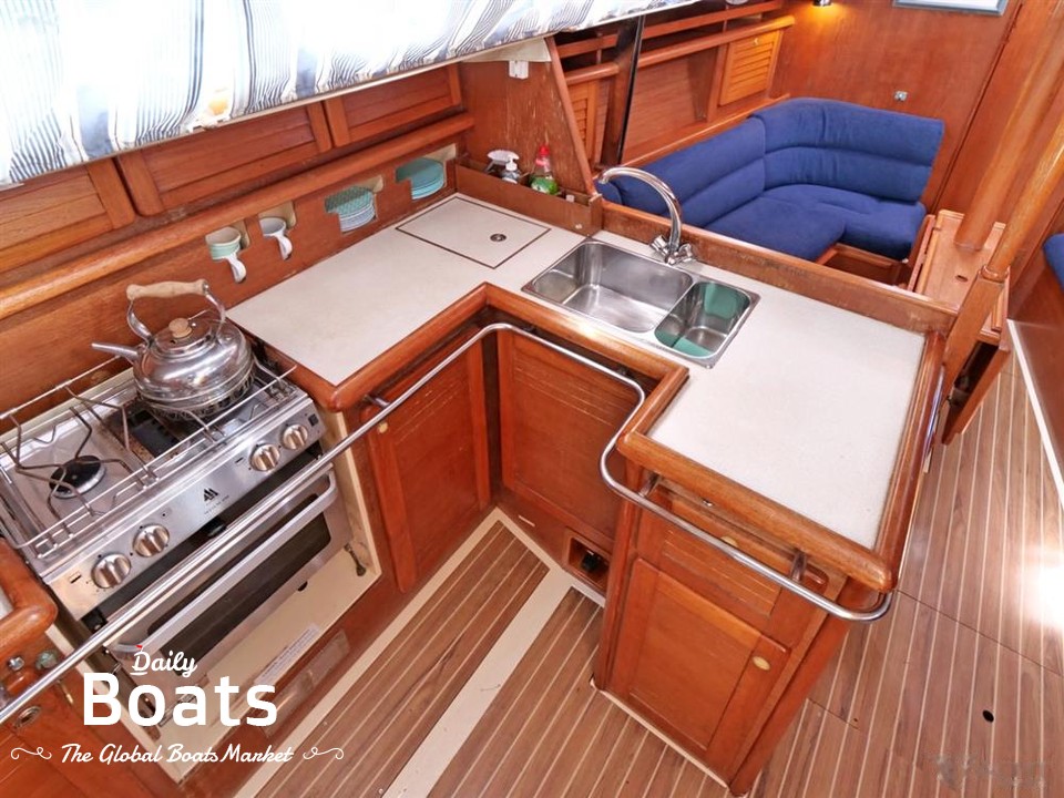 1992 Westerly Typhoon 37 te koop. Bekijk prijs, foto's en 1992 Westerly ...